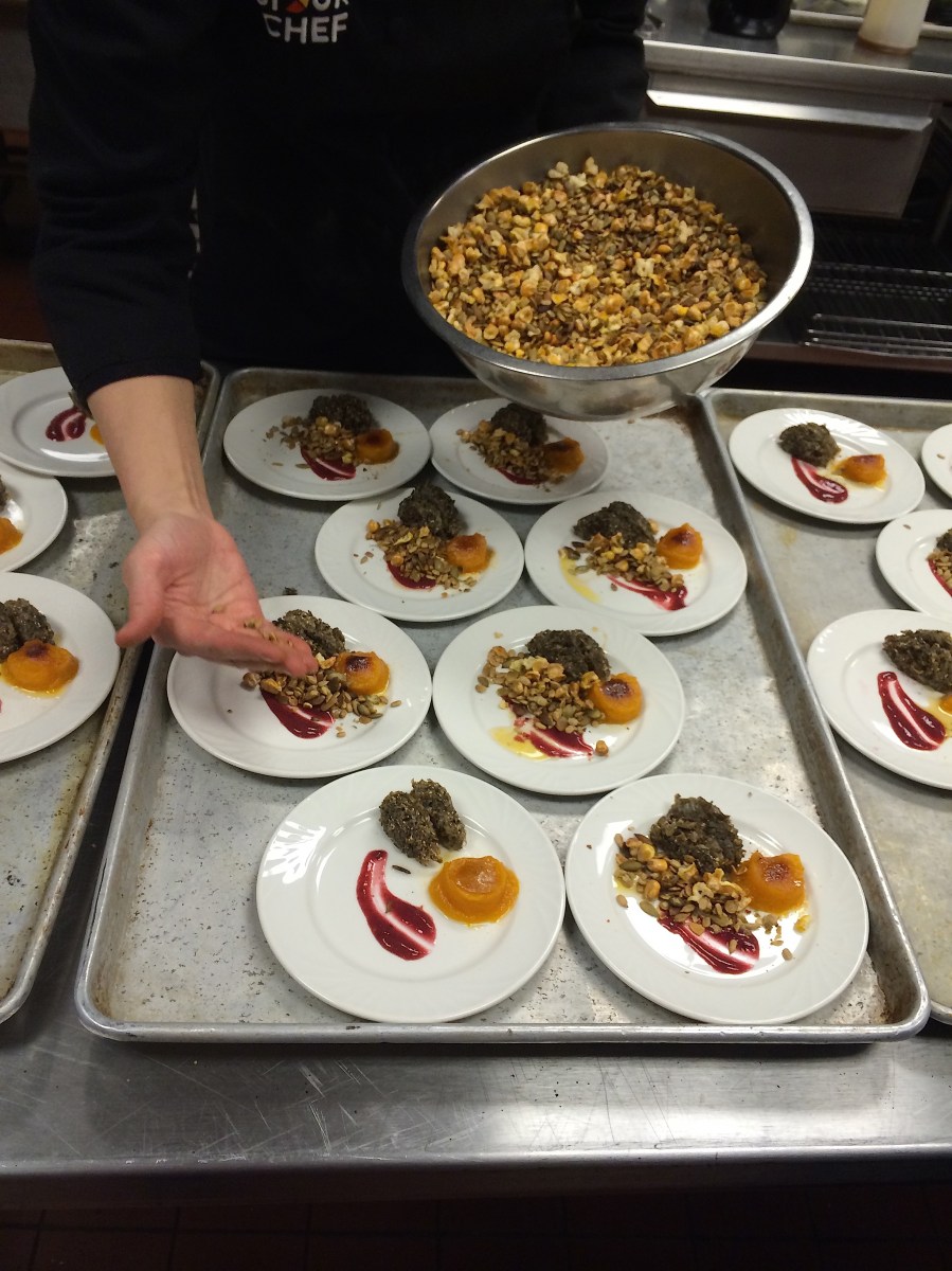 Indigenous Chefs at the Great Lakes Intertribal Food Summit, Oneida ...