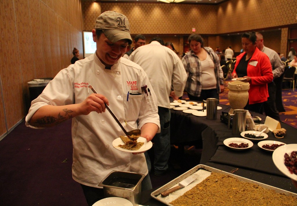 Indigenous Chefs at the Great Lakes Intertribal Food Summit, Oneida ...
